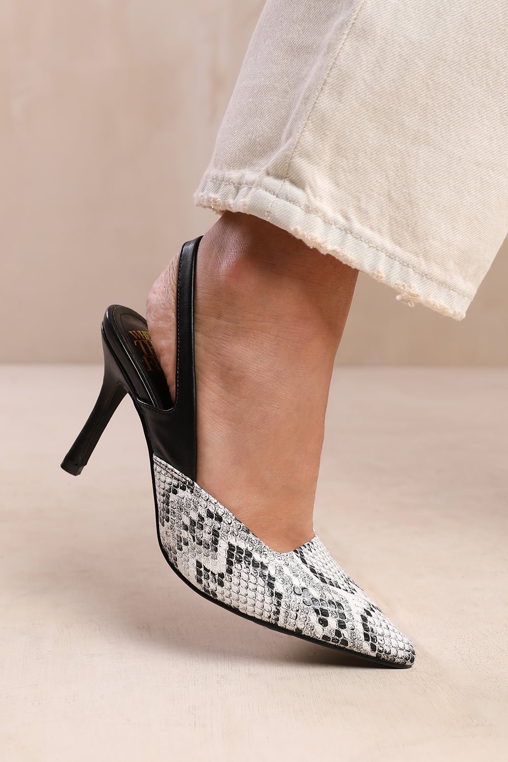 Wheres That From Womens 'Cairo' Pointed Toe Slingback Mid Heels