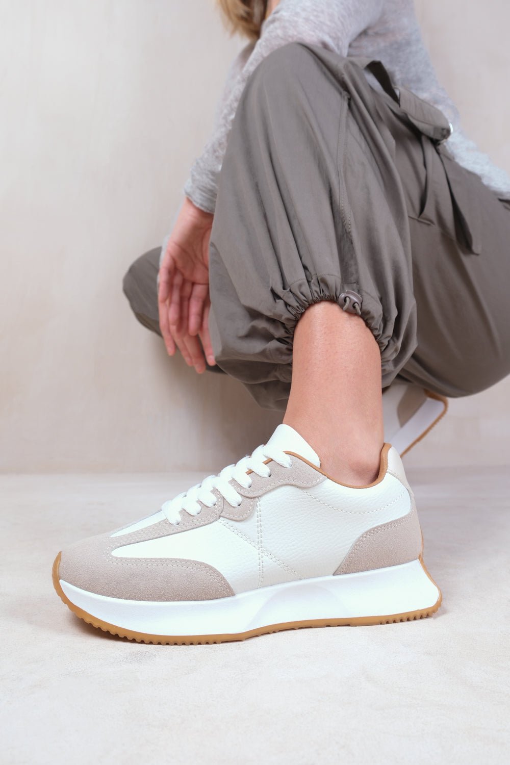 Where's That From Womens 'Metro' Runner Sneakers Trainers