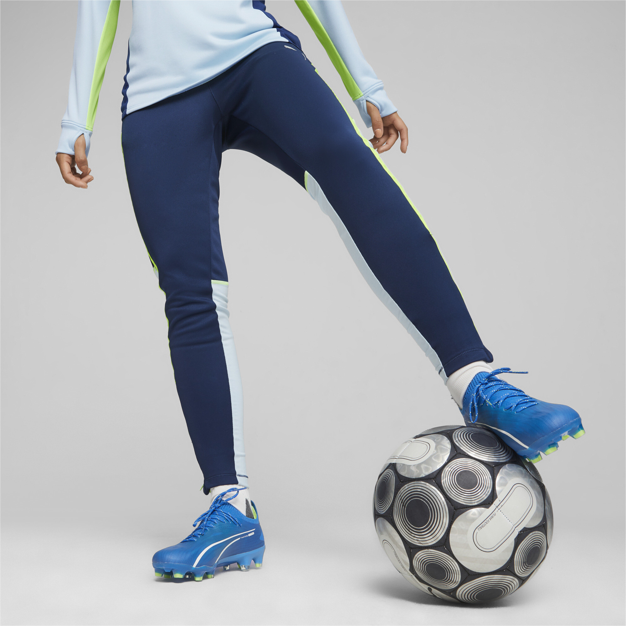 PUMA Womens individualBLAZE Football Training Pants