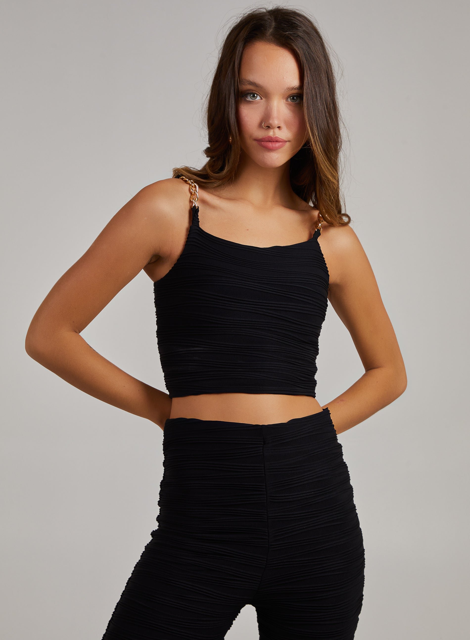 Swirl Rib Gold Chain Top