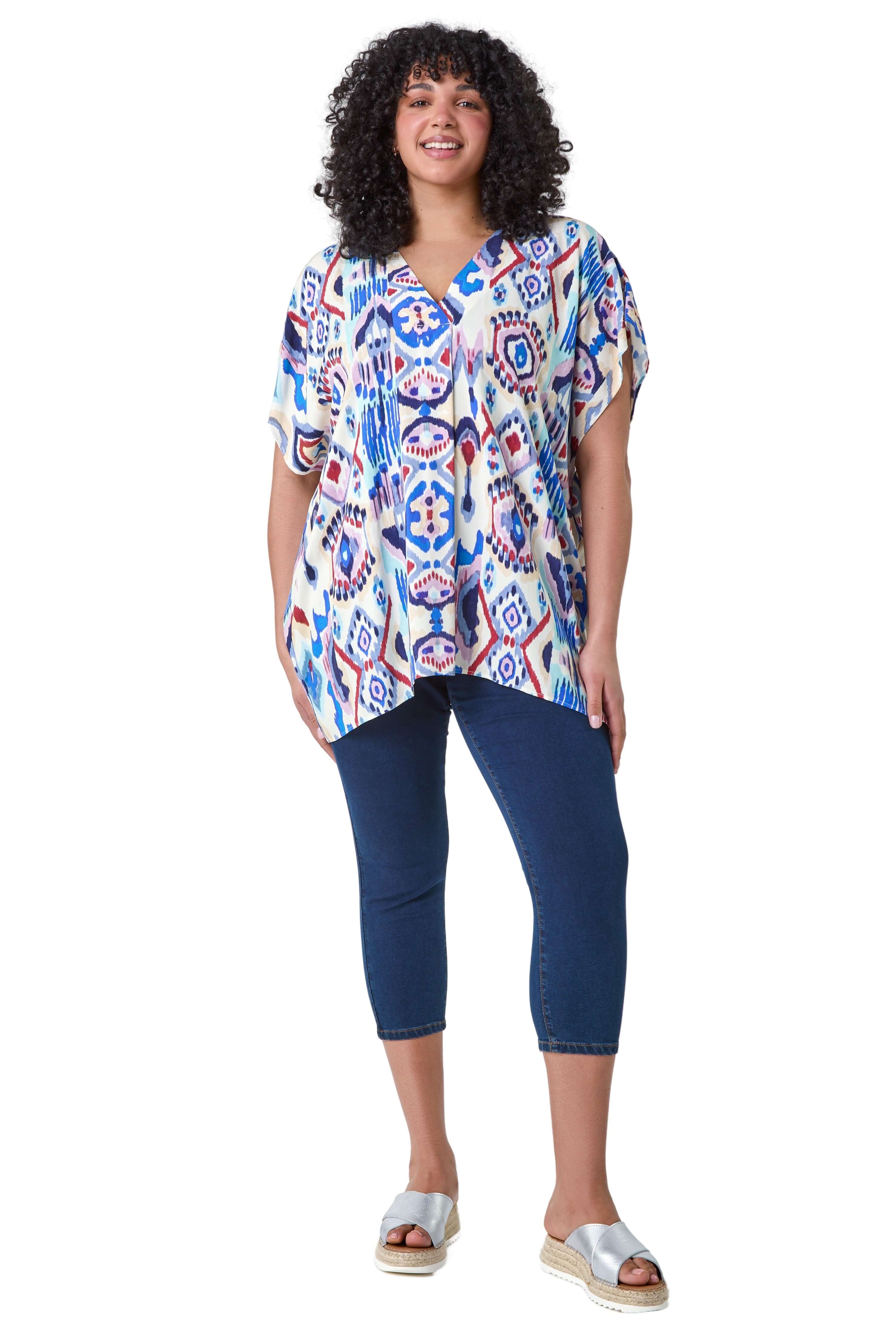 Curve Aztec Print V-Neck Pleat Front Top