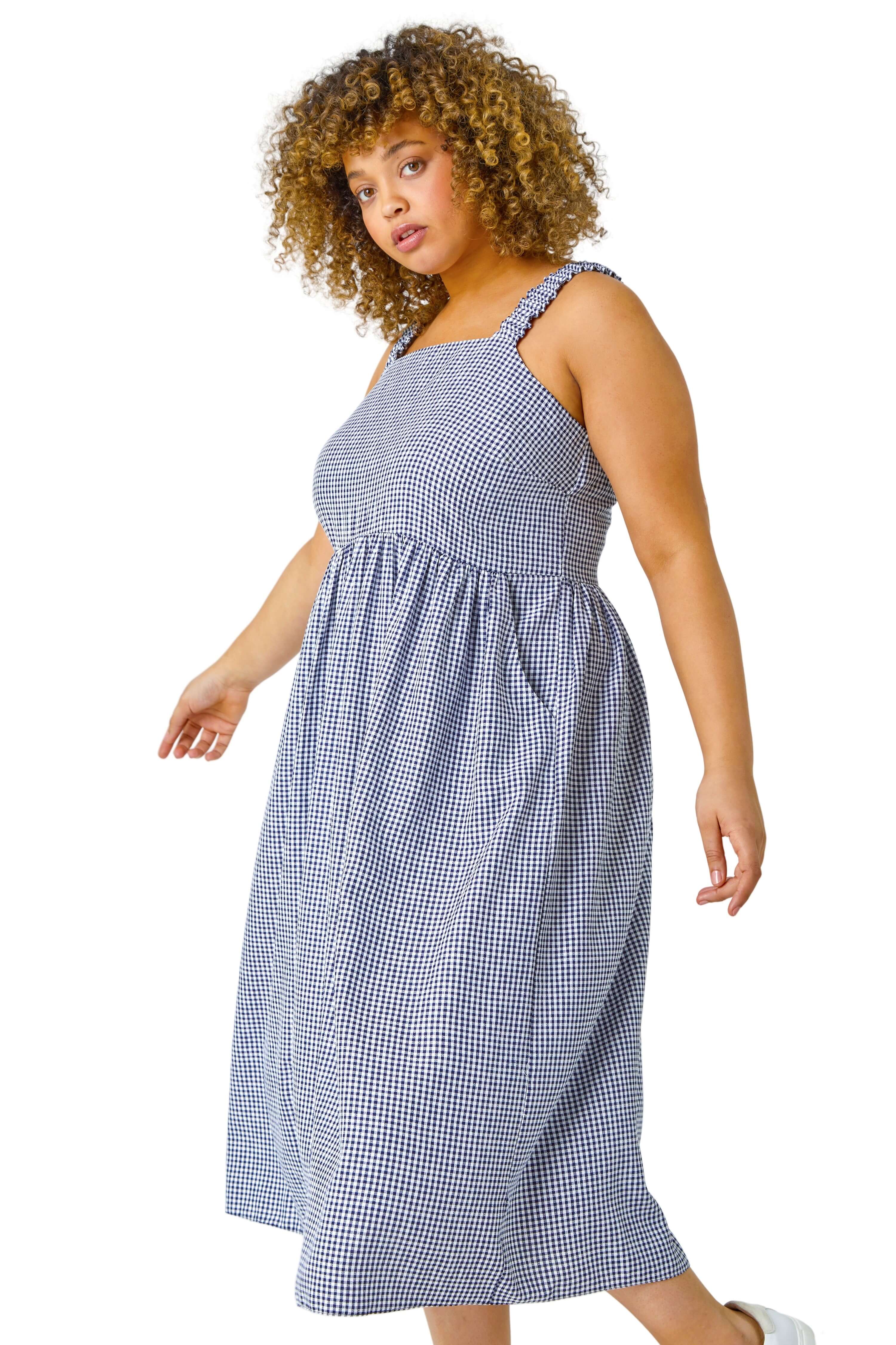 Curve Gingham Linen Look Ruched Midi Dress