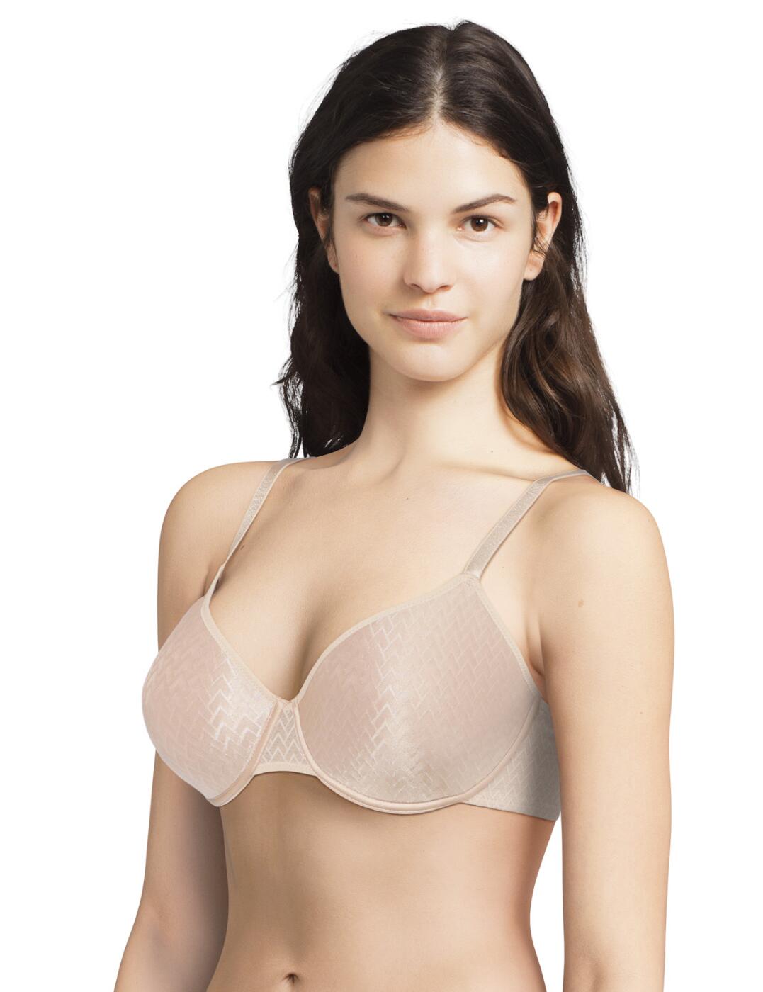 P48D20 Passionata by Chantelle Manhattan Spacer Bra