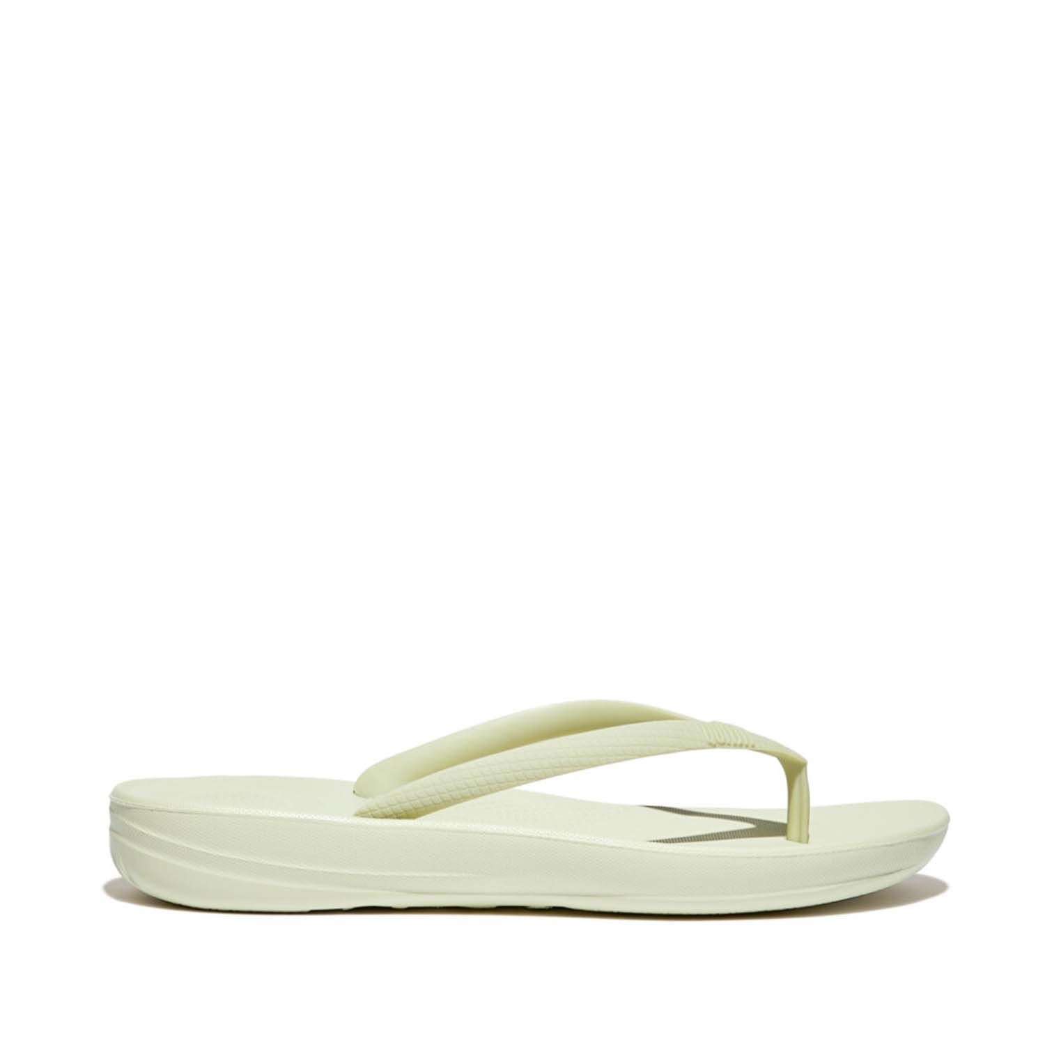 Women's Fit Flop iQushion Ergonomic Flip Flops in Mint