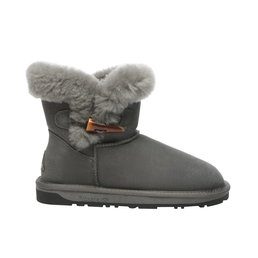 EVER AU Women Robin Horn Toggle button Mini Boots