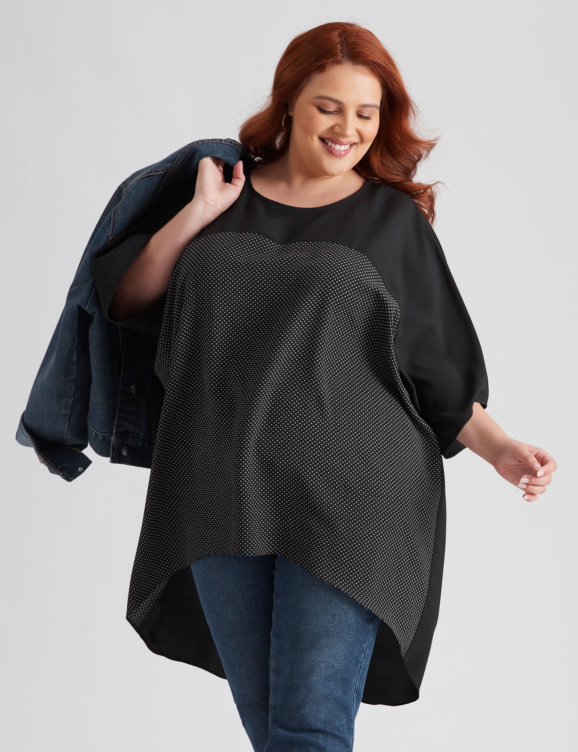 Womens Beme Extend Sleeve Scoop Trapeze Top - Plus Size