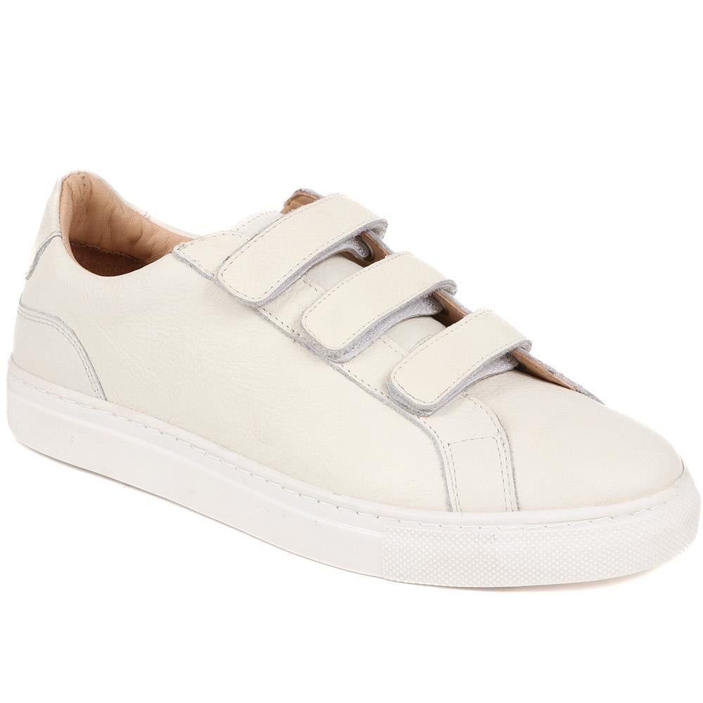 Jones Bootmaker Flavia Patent Leather Trainers