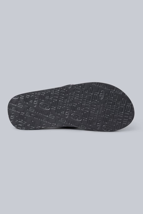 'Jekyl' Men's Flip Flops Lightweight Slip-on Sandals with Soft Padded ...