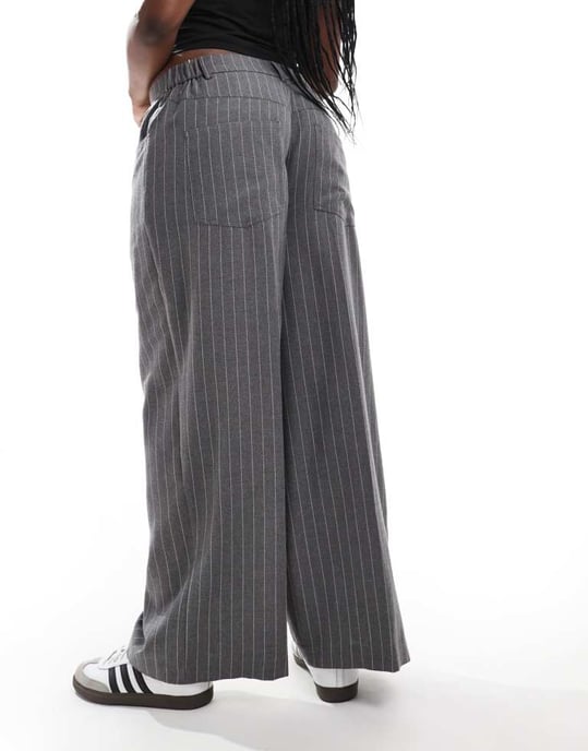 ASOS DESIGN Curve relaxed straight leg trousers with 5 pocket detail in ...