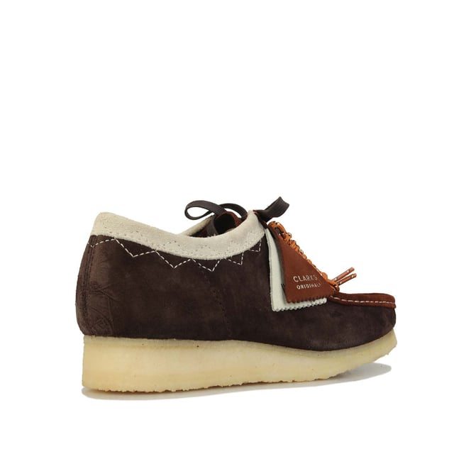 Men's Clarks Originals Wallabee Combi Boots in Tan