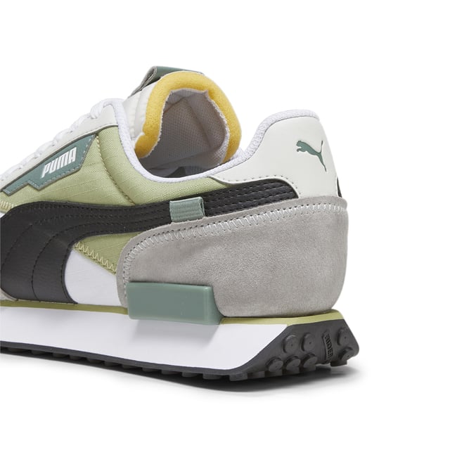PUMA Unisex Future Rider Play On Sneakers
