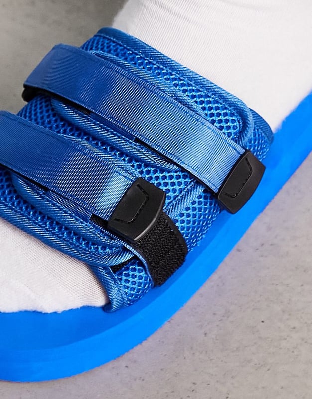 Public Desire Man Odie velcro sliders in cobalt blue