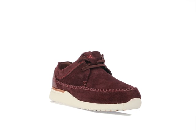 Men's Clarks Originals Tor Track Trainers in Burgundy