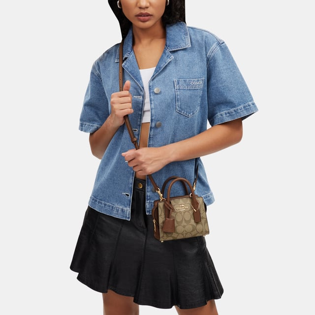 Signature Andrea Mini Carryall Bag