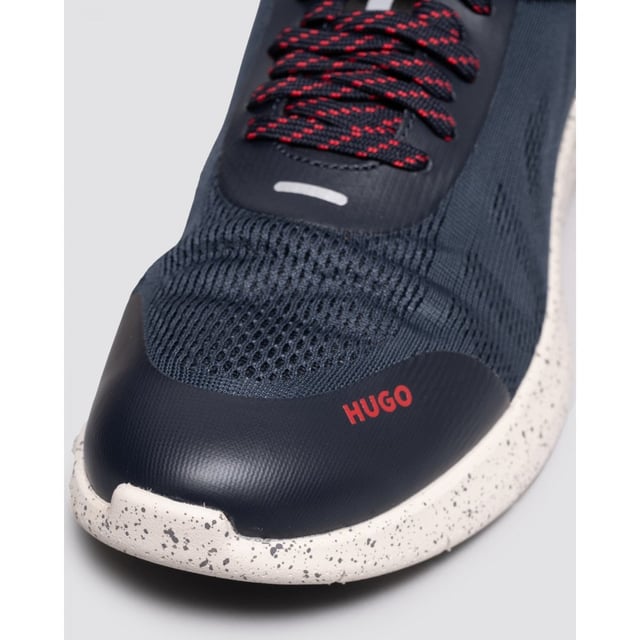 Hugo Wayne Runn Trainers