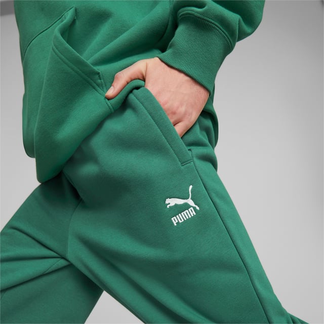 PUMA Mens Classics Sweatpants