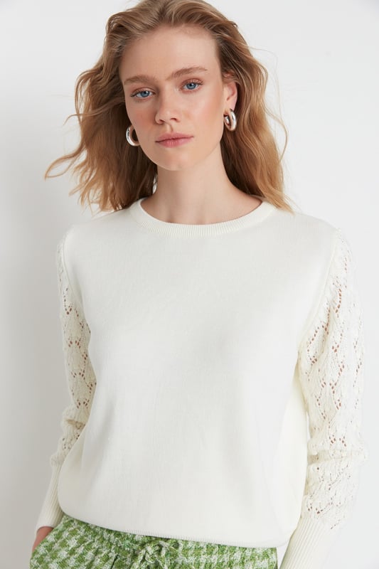 Trendyol Women's Openwork Sweater