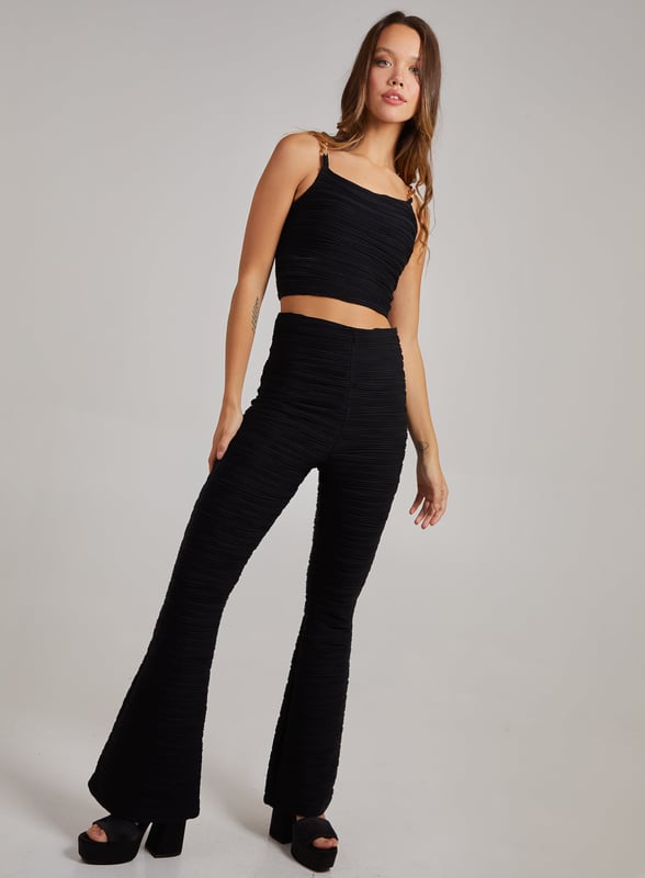 Swirl Rib Gold Chain Top