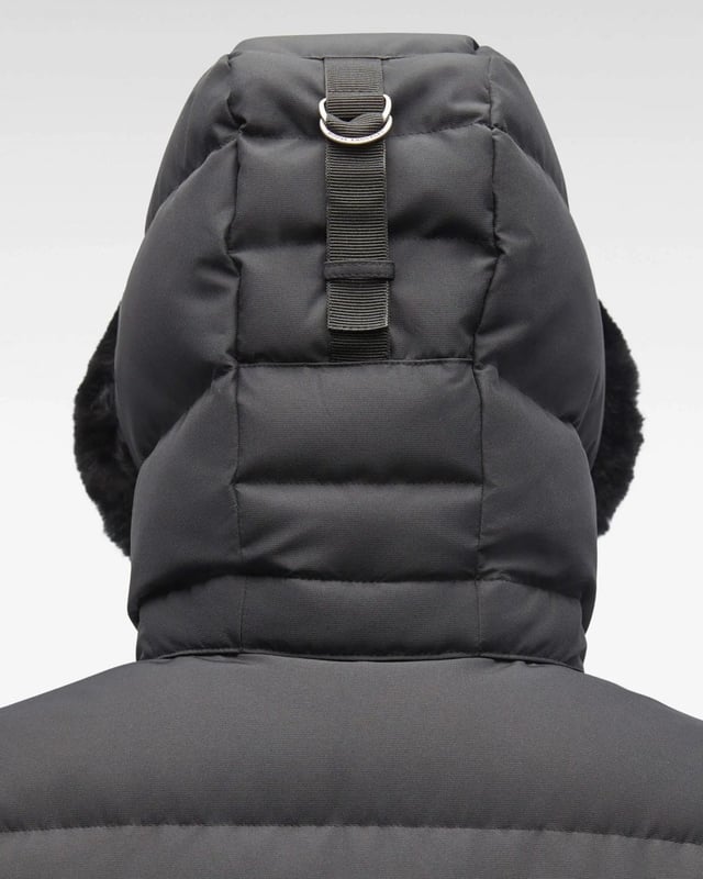 Moose Knuckles Cloud 3Q Neoshear Womens Down Jacket Moose Knuckles Cloud 3Q Neoshear Womens Down Jacket