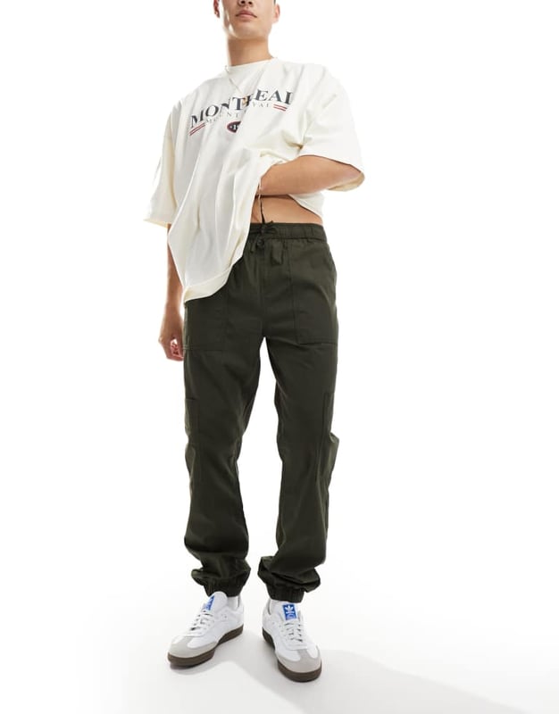 ASOS DESIGN pull on cargo jogger in khaki with elasticated waist-Green