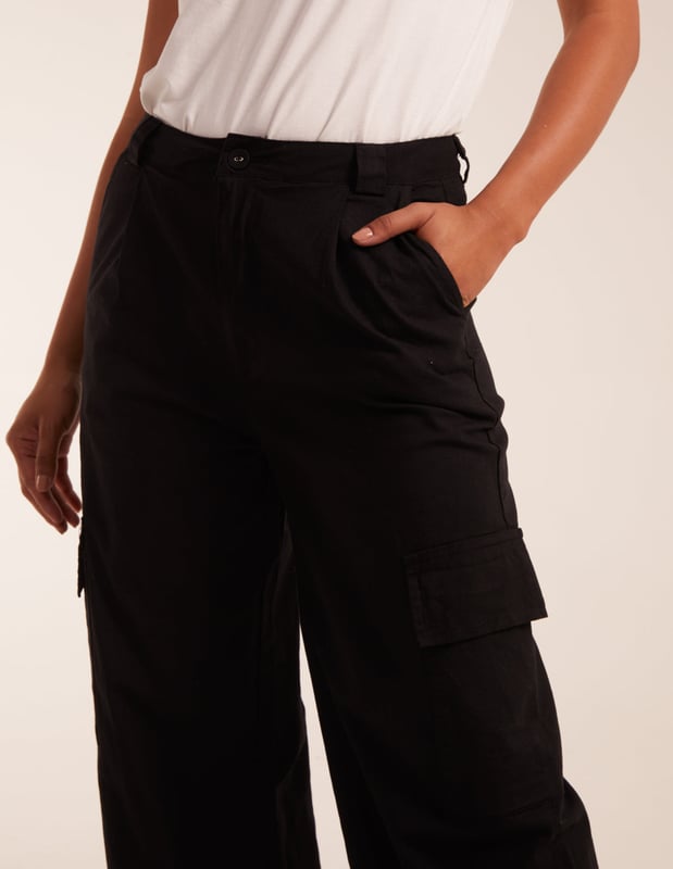 Trousers With Side Pocket