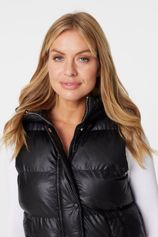 Quilted Gilet Vest with Hood