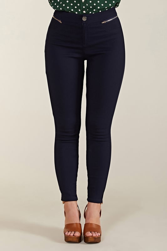 White Stretch Jegging With Zip Detail