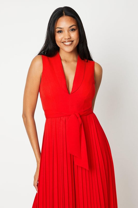 Pleated Leg Tie Front Jumpsuit
