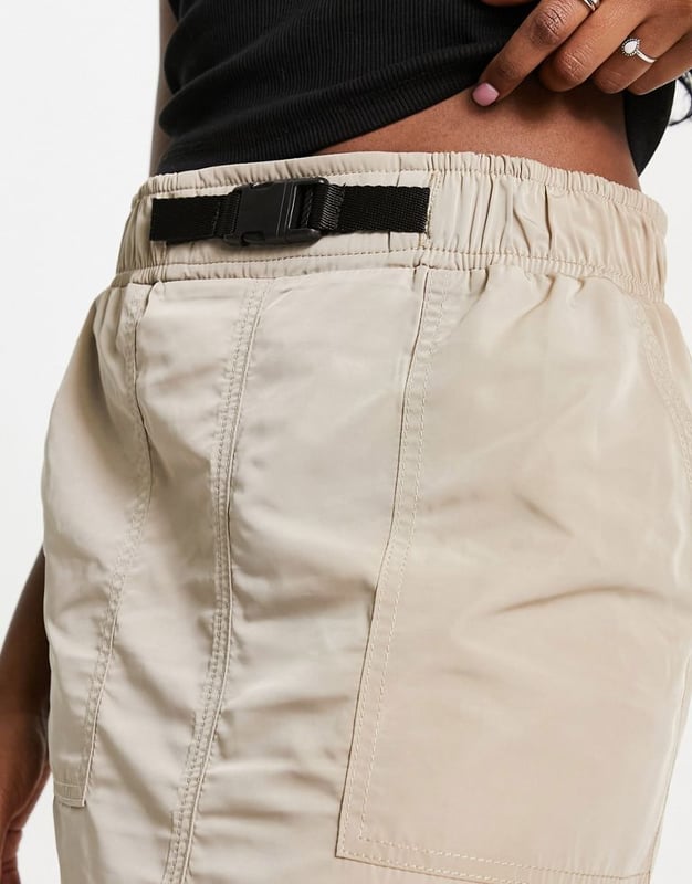 ASOS DESIGN maxi cargo skirt with belt detail in techy fabric in stone ...