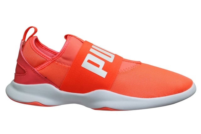 Puma Dare Peach Slip On Womens Running Trainers 363699 02