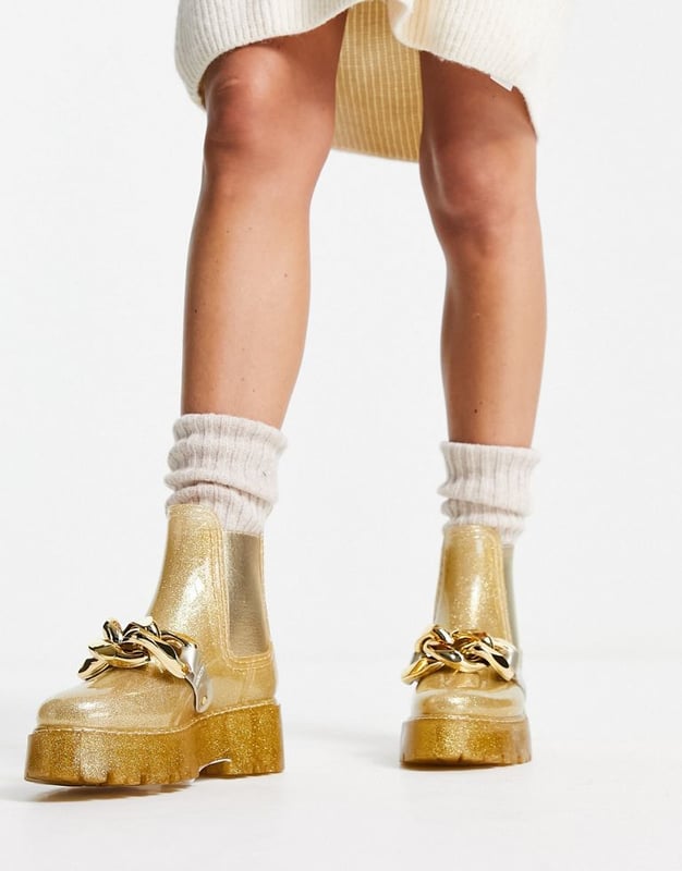 ASOS DESIGN Giselle chunky chain wellies in gold gliter
