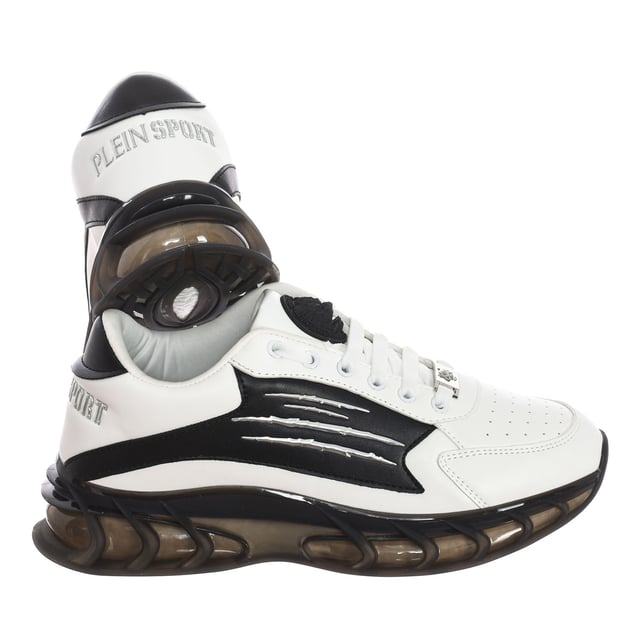 Latest branded sports shoes store