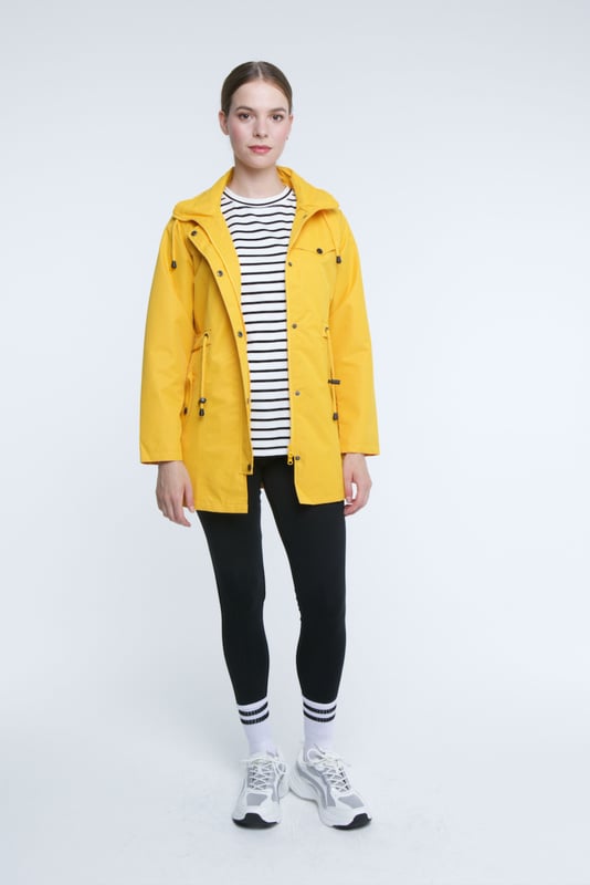 Elle Festival Short Parka in Yellow