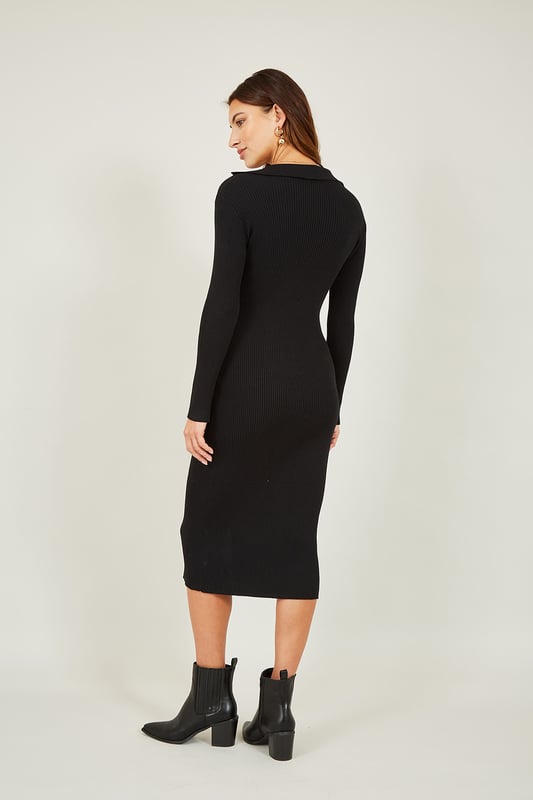 Black Knitted Fitted Midi Dress With Buttons