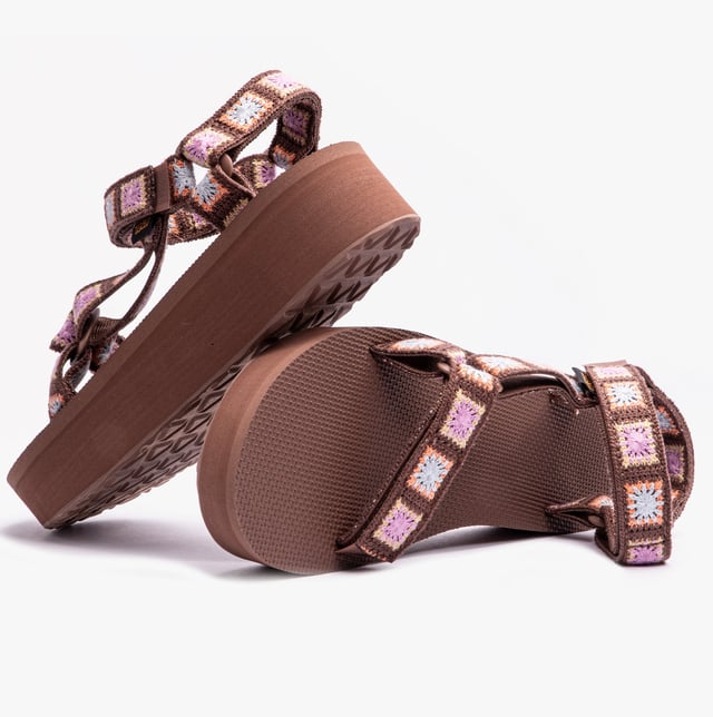 FLATFORM UNIVERSAL Womens Sandals Crochet Unwind