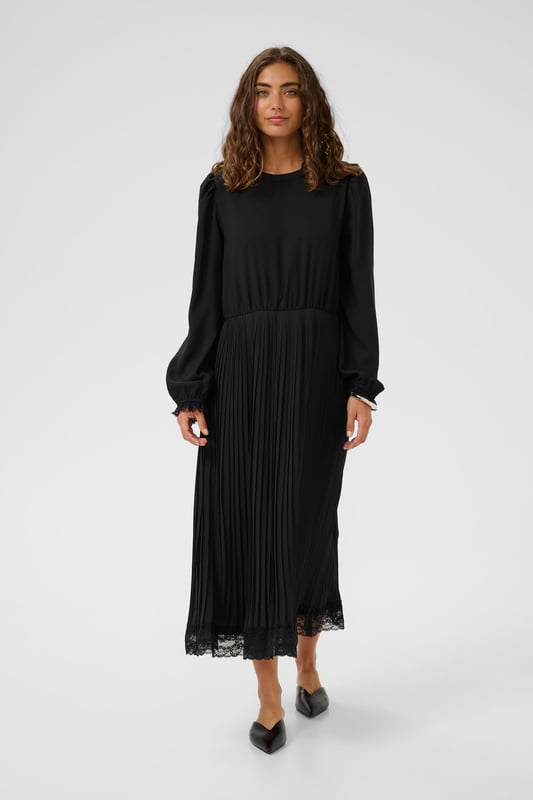 Kleid CUrosa Kleid Relaxed fit