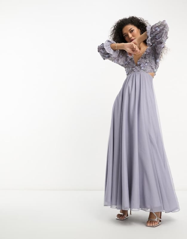 ASOS DESIGN – Lila midaxiklänning med omlott framtill och blommig ...