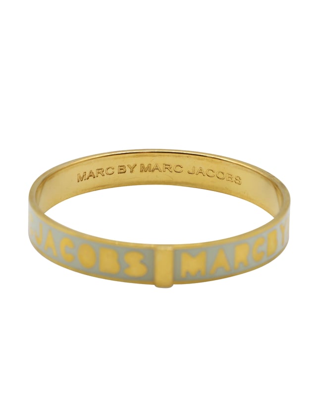 Marc by Marc Jacobs Logo Bangle in Gold Metal