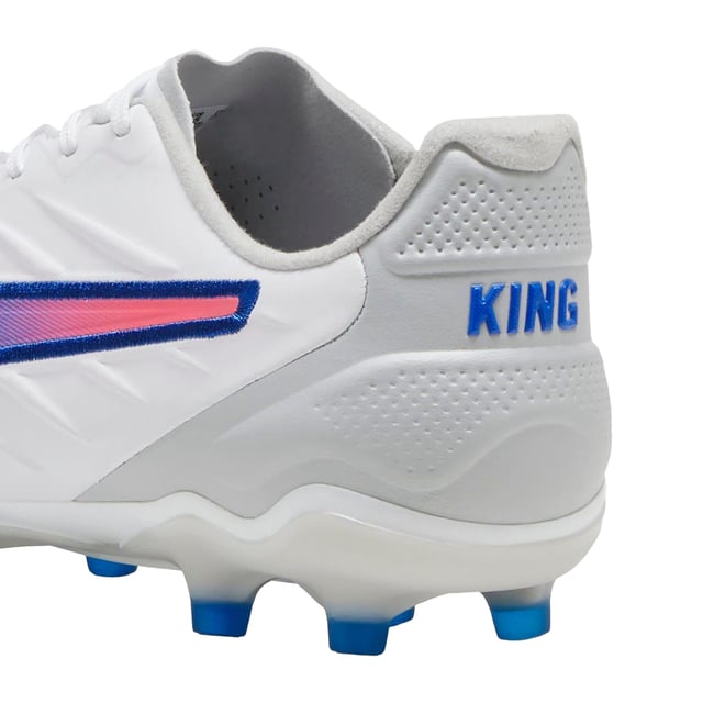 Puma Fotbollsskor King Pro Firm Ground för herrar (Vit)