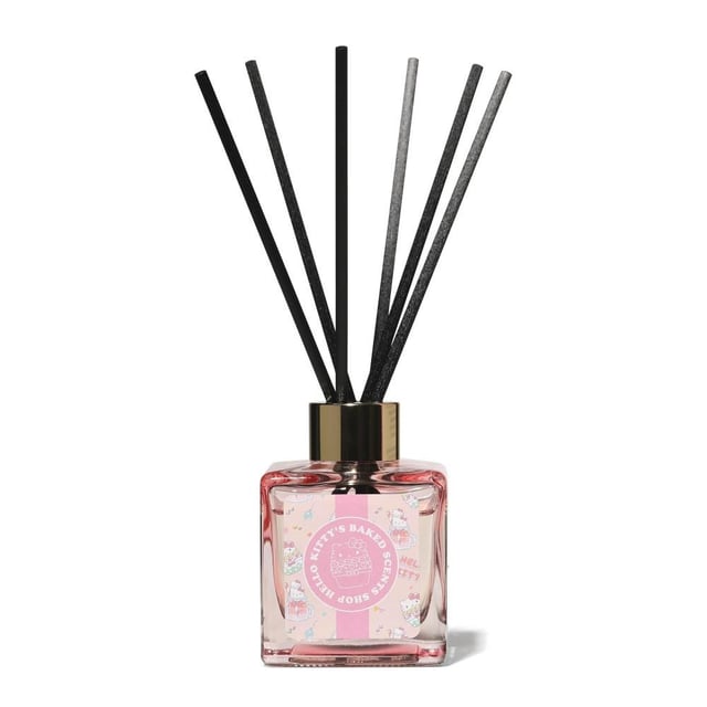 Hello Kitty Bakery Raspberry Donut Reed Diffuser 100ml