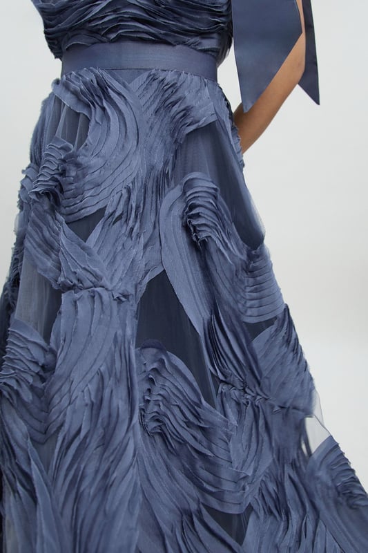 Textured Ruffle Woven Midi Prom Dress
