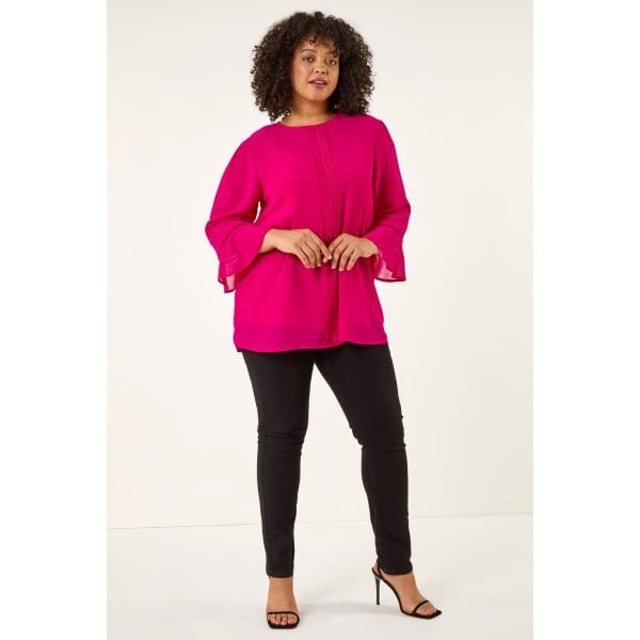 Curve Pintuck Pleat Top