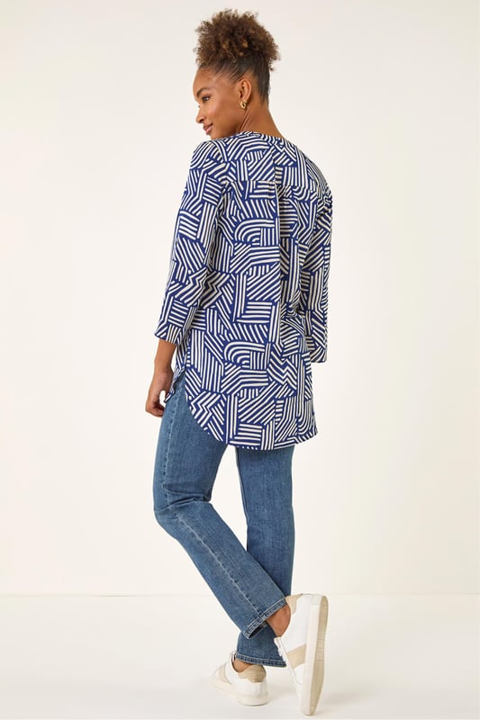 Geo Mono Print Buttoned Blouse