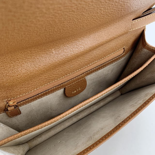 Vintage leren clutch van Gucci