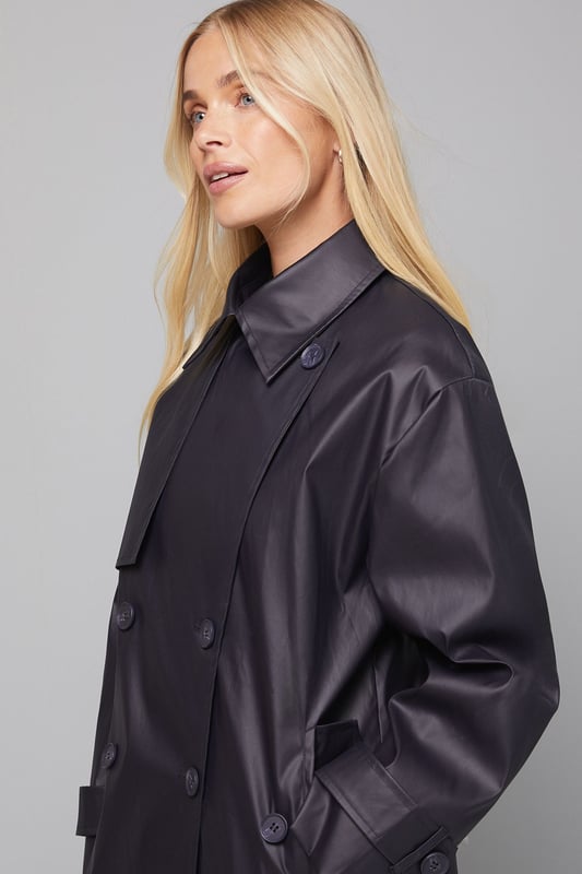 Petite A Line Inverted Box Pleat Back Mac