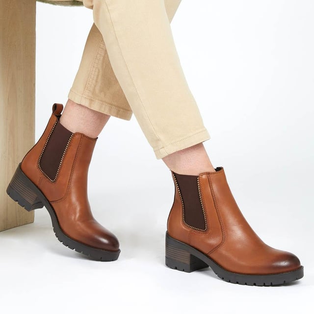 Jones Bootmaker Mena Heeled Chelsea Boots