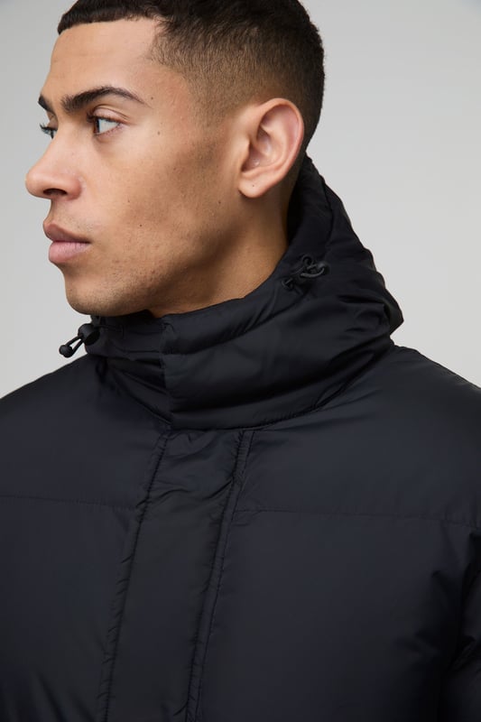 Mid Length Hooded Puffer in Black