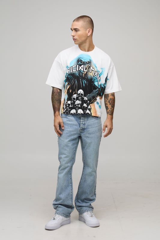 Basic Flared Fit Jeans