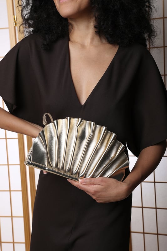 Where's That From Womens 'Mist' Metallic Shell Clutch Bag